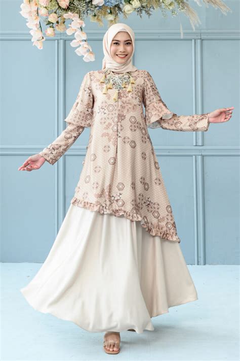 Outfit Hijab Pesta Untuk Ukhti Cantik Dzargon