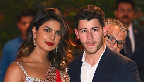 Nick Jonas Priyanka Chopra Officially Announce Their Engagement