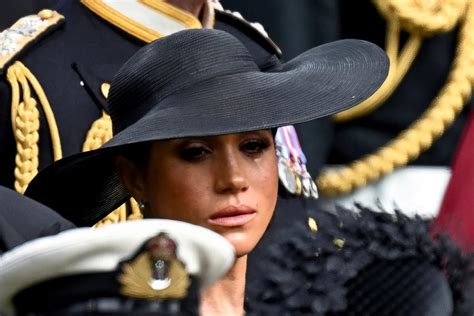 Por Qué Los Hijos De Meghan Markle Y El Príncipe Harry No Asistieron Al Funeral De La Reina