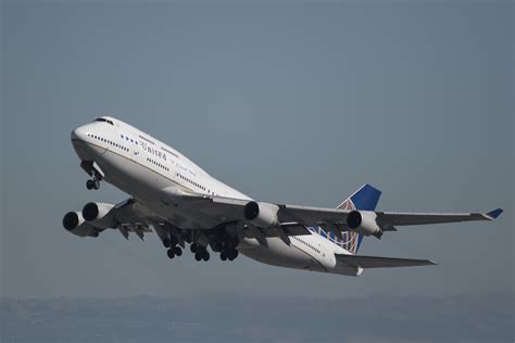 747 Jumbo Jet Inside