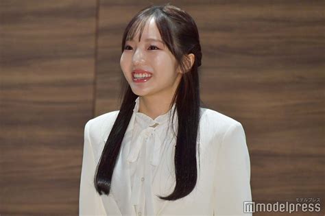 画像9 34 本田真凜、素肌際立つベアトップ姿「圧倒的な透明感」「美しすぎる」と反響 モデルプレス