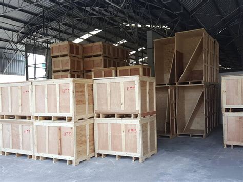 บริการแพ็คสินค้า รับทำลังไม้ รับทำพาเลทไม้ มาตรฐานส่งออก Facebook