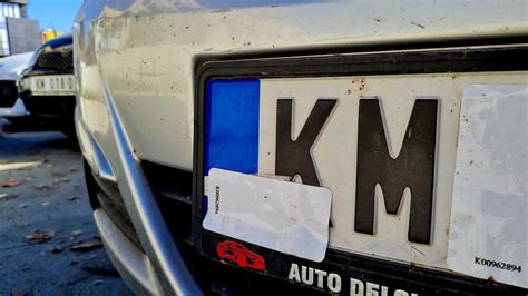 Kosovo Issues Warnings For Cars With Serbian License Plates
