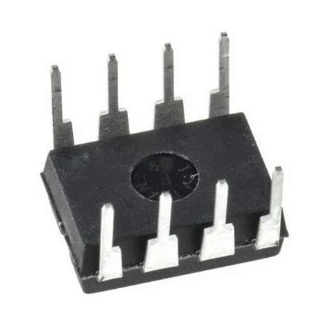 microchip pic microcontroller 64 bytes 10 bit pdip specification and features