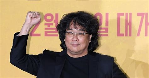 미키 17 봉준호 감독 기생충 이후 6년만에 컴백 가까운 미래 다룬 인간적인 영화[ten포토 ]