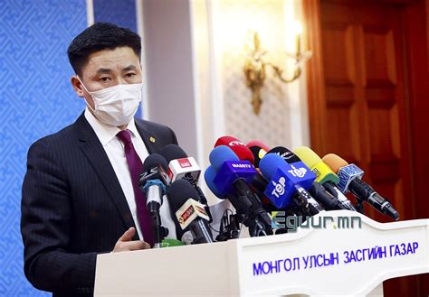 Ё Баатарбилэг Хичээл сургалтын үйл ажиллагааг 9 дүгээр сарын 1 н хүртэл зогсоох шийдвэр гаргалаа