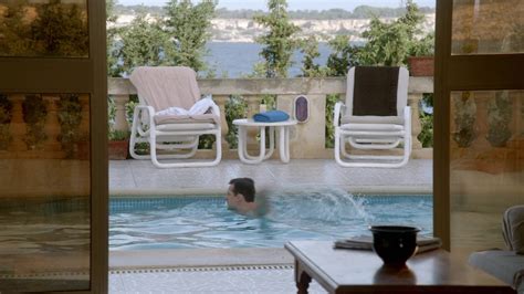 Auscaps Callum Blue Shirtless In The Red Dress