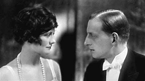 Руски кнез Дмитриј Романов Љубавник Коко Шанел без кога чувени парфем No 5 не би ни постојао