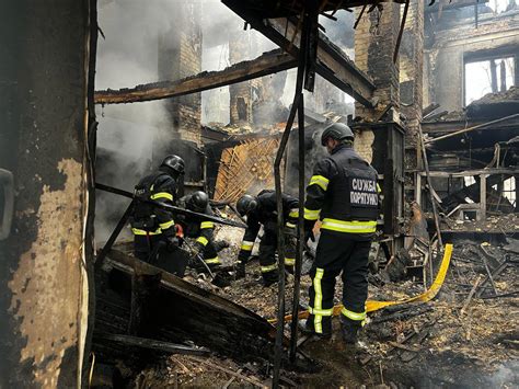 Обстріл Добропілля і Часів Яр три людини загинуло на Донеччині ДСНС ліквідувала пожежу