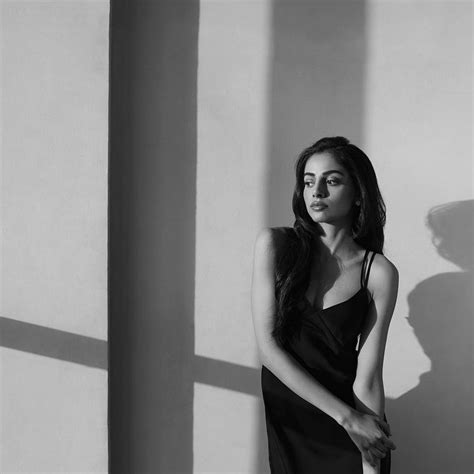 Top 5 Hottest Indian Actresses Under 25 Dominating Bollywood Screen