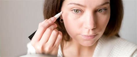 Nggak Bikin Chubby Begini Trik Contour Pada Pipi Agar Tampak Tirus Hanya Pakai 1 Alat Tulis