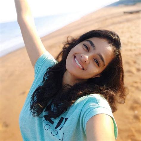 Tamilanincinema On Twitter Hbdgayathrie Wishing You Great Success This Year Sgayathrie