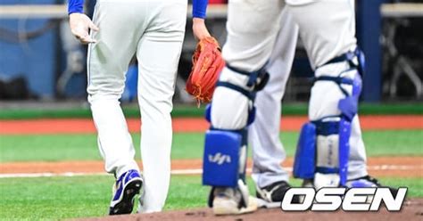 사진 이승현키움의 맹공에 강판 조선비즈