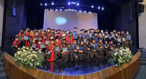 Preparatoria Ecca Home