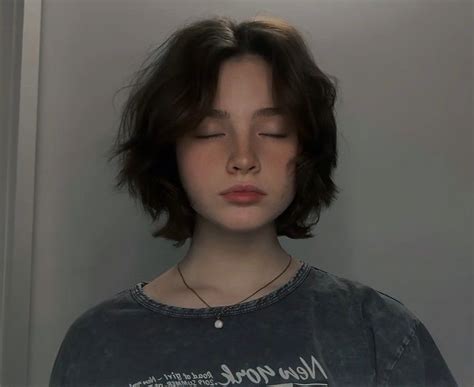 Pinterest Idee Per Capelli Stile Di Capelli Capelli Corti Ragazza