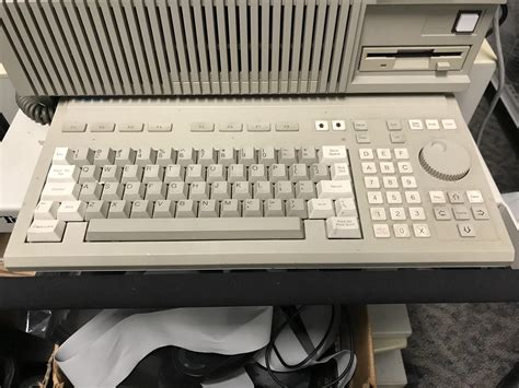 Found This At Work Its Attached To An Old Tektronix Computer Seems Like A Digital Logic