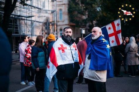 ბათუმში ძლიერი საქართველოს წევრს ლევან ხორავას სასამართლომ 20 დღიანი პატიმრობა მიუსაჯა