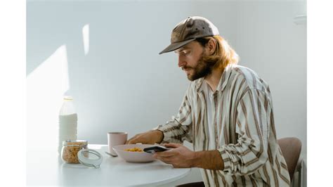 Exploring The Overlap Between Neurodiversity And Eating Disorders