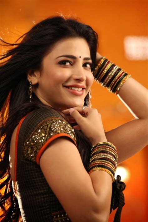 Masala Lake Shruti Hassan Latest Hot Navel Show From Balupu Movie