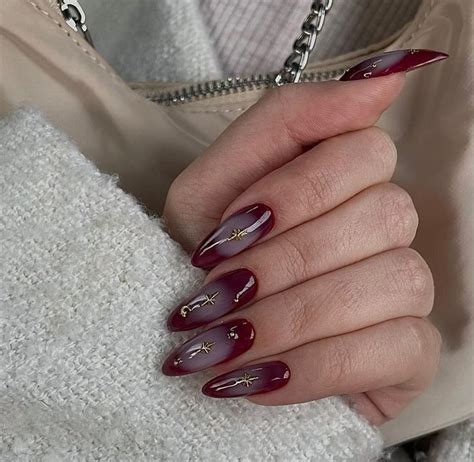 չ Adlı Kullanıcının ɴᴀɪʟꜱ Panosundaki Pin Tırnak Fikirleri Oje Tırnak