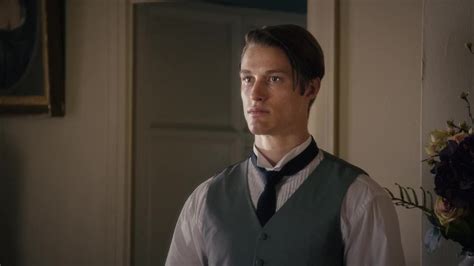 Auscaps Jason Ritter Armen Weitzman And Brian Huskey Shirtless In Another Period 1 02 Divorce