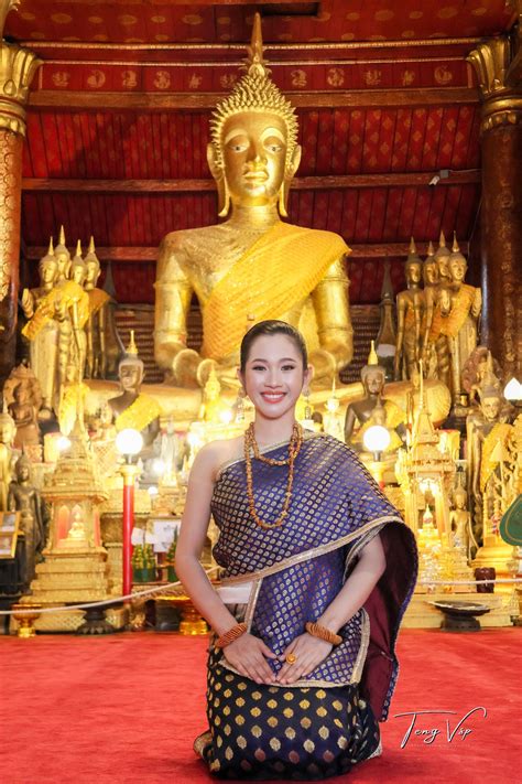 ວັດໃໝ່ ນະຄອນຫຼວງພຣະບາງ Added A ວັດໃໝ່ ນະຄອນຫຼວງພຣະບາງ