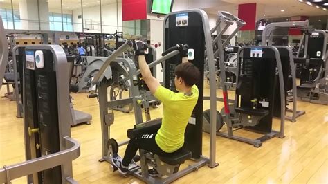 에이티포 렛풀다운머신 등운동하는 법 Youtube