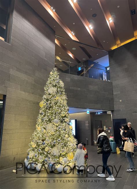 Season Display 대형 크리스마스트리 설치 및 렌탈 Picaandco