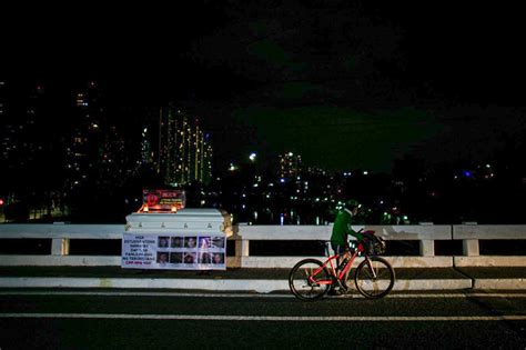 Casket With Anti Cpp Npa Slogan Spotted On A Bridge Abs Cbn News