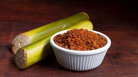 Kitchen Hacks In Marathi गुळात भेसळ आहे का या टीप्स वापरून ओळखा