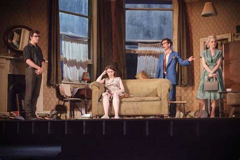 A Taste Of Honey At The National Theatre Starring Lesley Sharp West