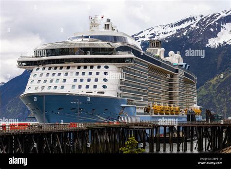 Royal Caribbeans Anthem Of The Seas Cruise Ship Is In The Quantum