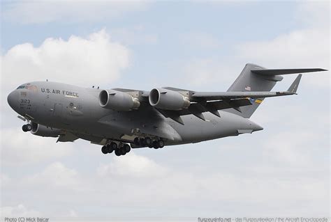 Mcdonnell Douglas Boeing C 17 Globemaster Iii Specifications Technical Data Description
