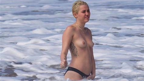 Miley Cyrus Nudes Eporner