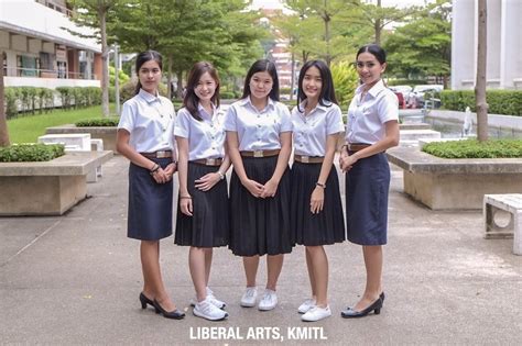 พรุ่งนี้เปิดขายชุดนักศึกษ สโมสรนักศึกษาคณะศิลปศาสตร์ สจล