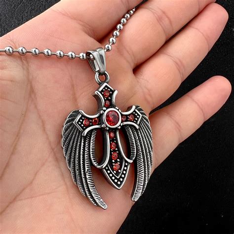 ᐉ Хрестик з крилами і червоними каменями з медичної сталі Psc 051 • Краща ціна в Києві