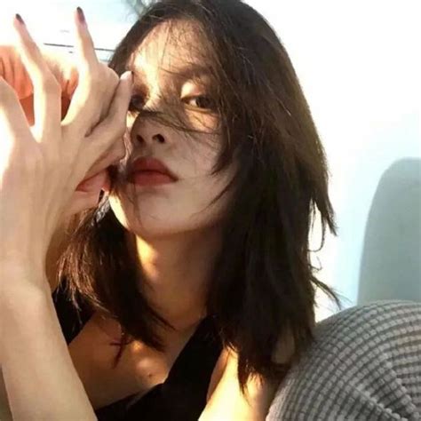 好看的逼格小众头像女 知乎