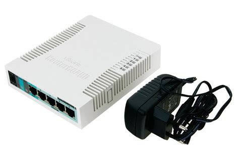 MikroTik RB GS CSS G S Cyberbajt Wireless Światłowody MikroTik Ubiquiti Anteny