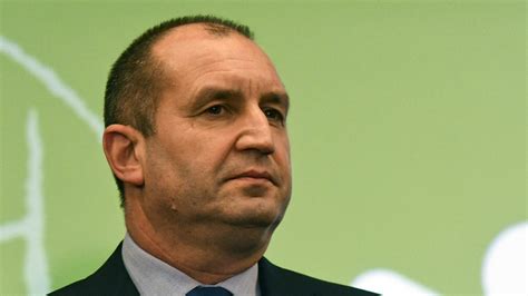 Румен Радев изпрати съболезнователно писмо до президента на Украйна Петро Порошенко Новини бг