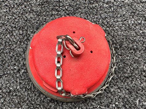 Cessna Tu206g Wisco Vented Fuel Cap Assembly Discolored For Sale