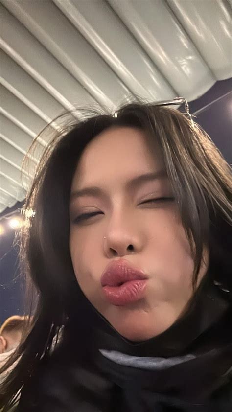 Ghim C A Linh V Th Ph Ng Tr N Cam Nh T K Ngh Thu T K Ngh Di N Vi N