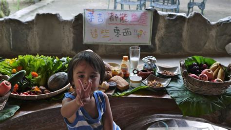 城鎮轉型嘗試小組 E8 8d B7 E7 94 B7 E5 A4 A7 E7 94 9f E7 A0 94 E7 99 Bc E6