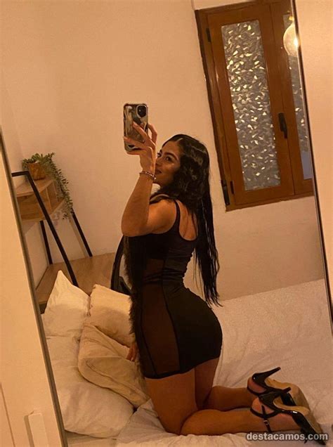 673454182 Camila Escort Colombiana De 23 Años En Málaga La Luna De Moscú