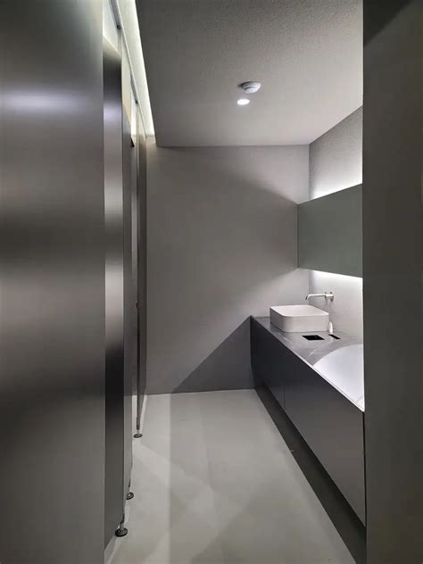 모던하고 미니멀한 44평 청담 오피스 인테리어