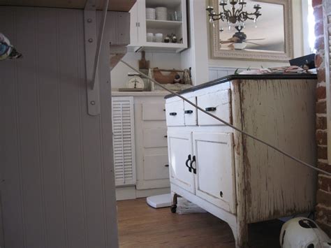 Janes Junk And Treasures Hiding Computer Wires