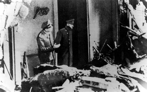 How Did Adolf Hitler Die The Story Of The Führers Suicide