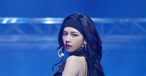 “역시 카리나”… 솔로곡 ‘업 멜론차트서 실시간 1위