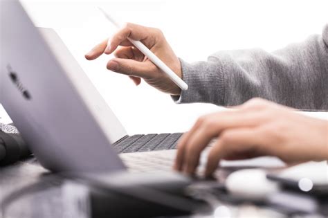 Excel Vba Formatcurrency関数の使い方と通貨形式の文字列に変換 やさしいexcelvba