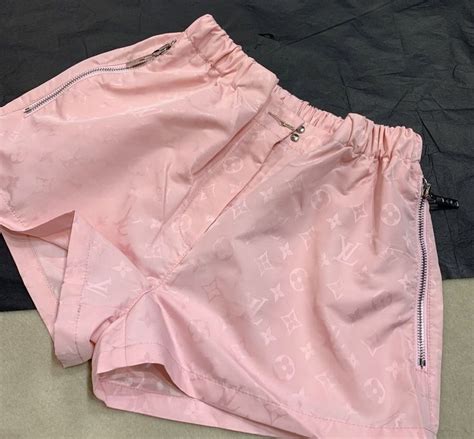 Pin By Sarah On Louis Vuitton Fashion Outfits Fashion Clothes