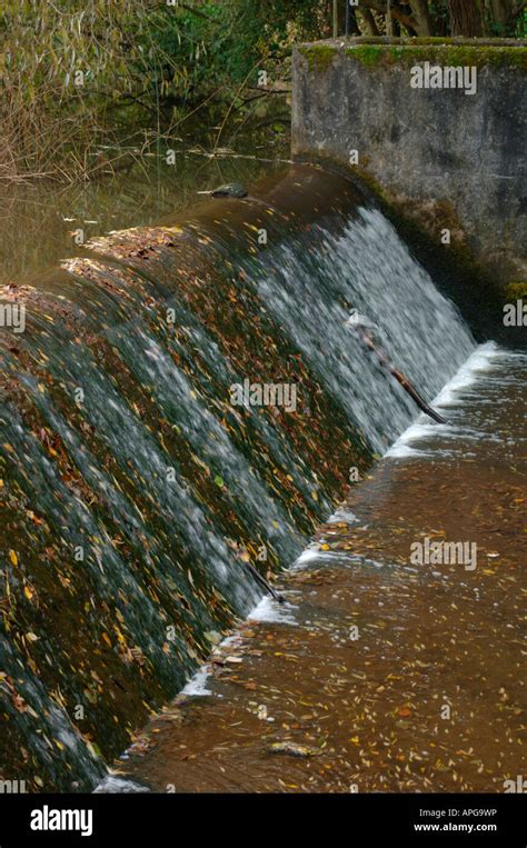 What Is A Weir Overflow At Tracy Garza Blog
